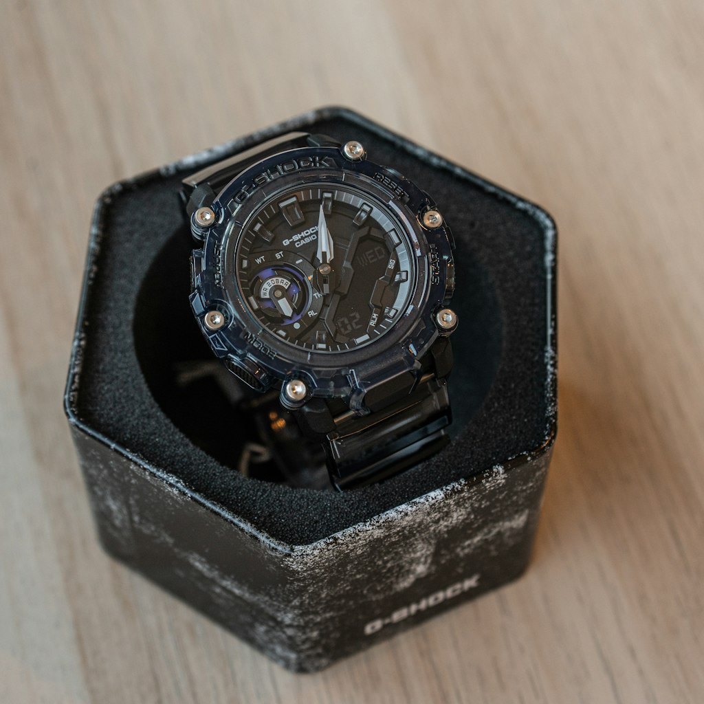 Casio G-Shock GA-2200SKL-8AER – Tempus Shop